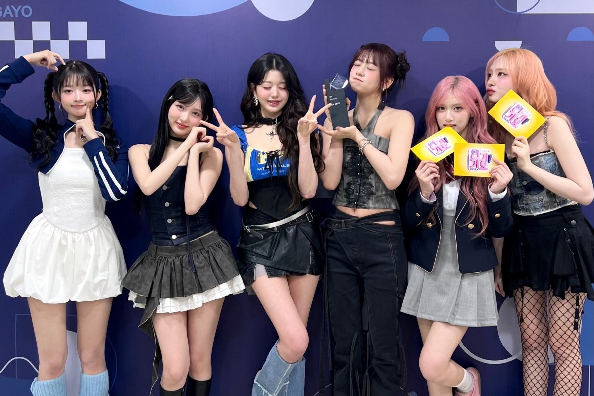 IVE Logra su Segunda Victoria con "ATTITUDE" en Inkigayo: Actuaciones ...