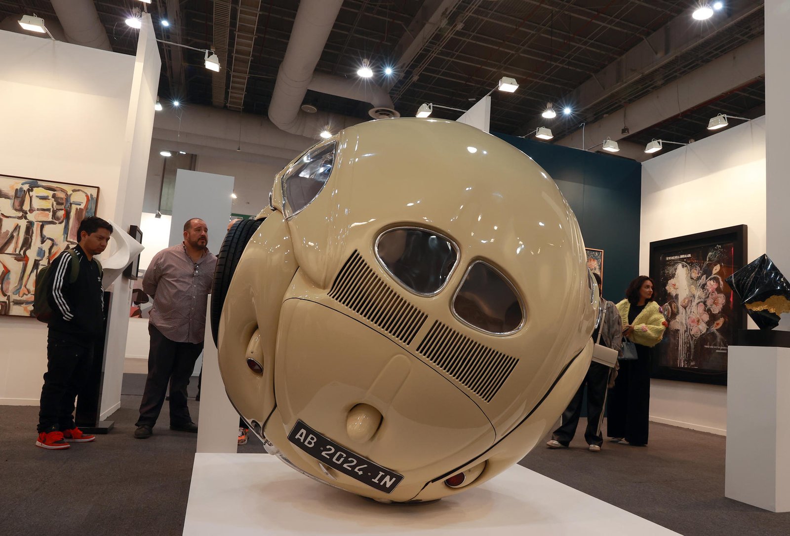 Zona Maco 2025: La Feria de Arte que Resalta el Talento Latinoamericano en México - La Magazín